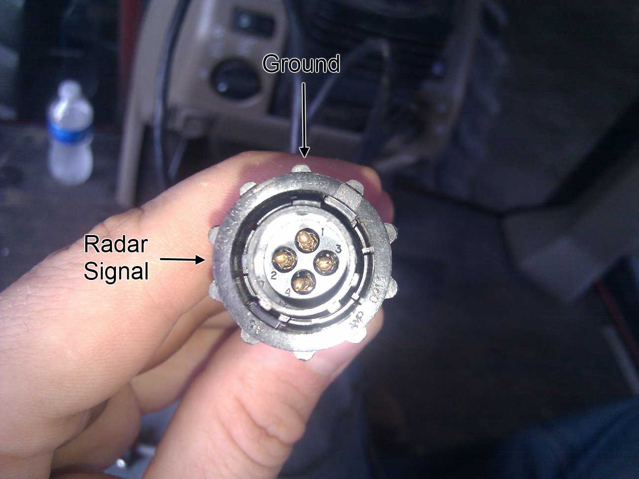 Connector, 4-pin AMP | Lefebure