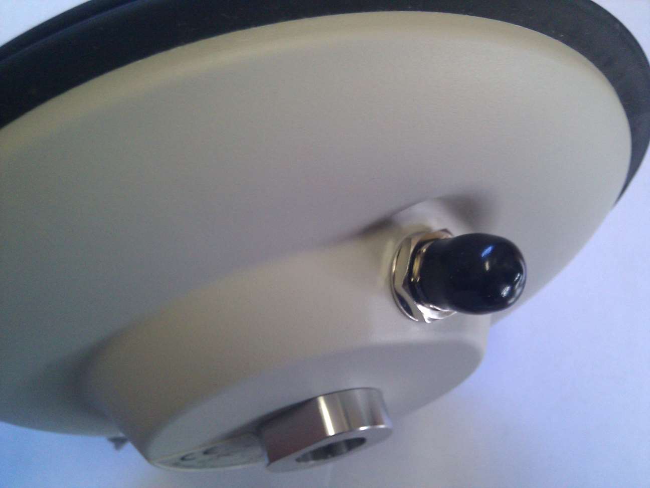 NovAtel GPS-703-GGG Antenna | Lefebure